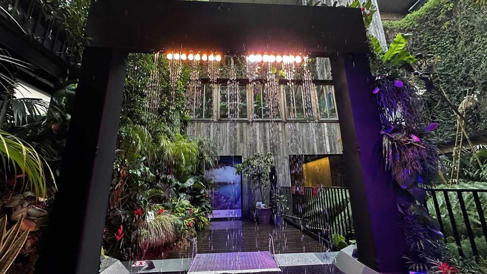 Programable rain bar - Think Live